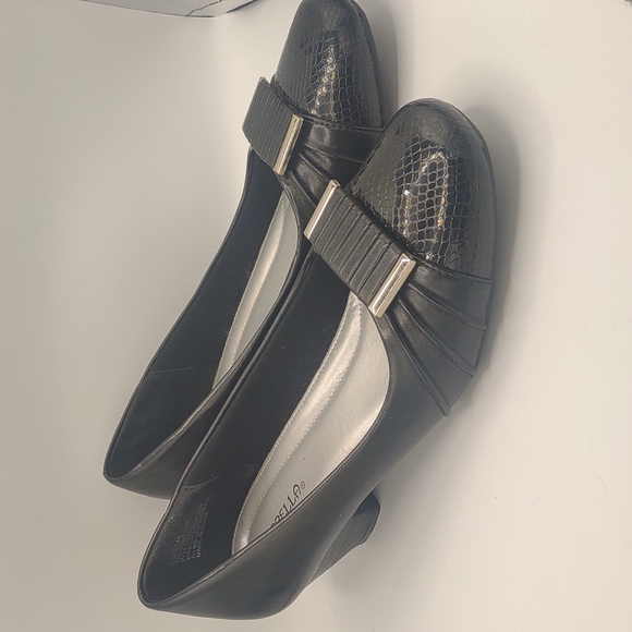 Marbella | Shoes | Marbella Dress Shoes 85 Megan Black Silver ...
